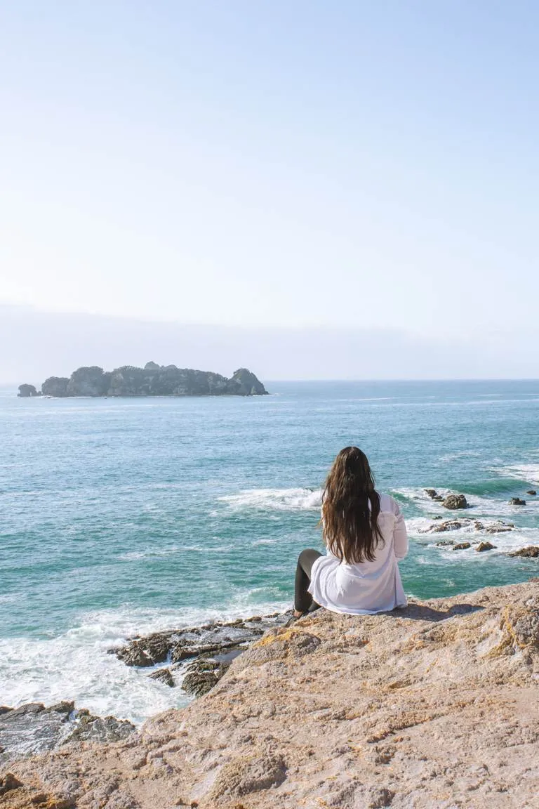 CRAYFISH BAY: COROMANDELS HIDDEN GEM - I AM CASEY LEE